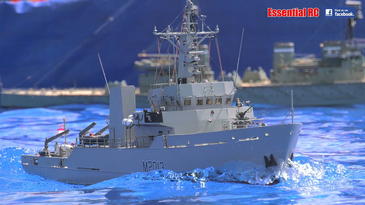 BREATH-TAKING ! ULTRA SCALE RC WARSHIP | RIVER CLASS MINESWEEPER M2013 ...