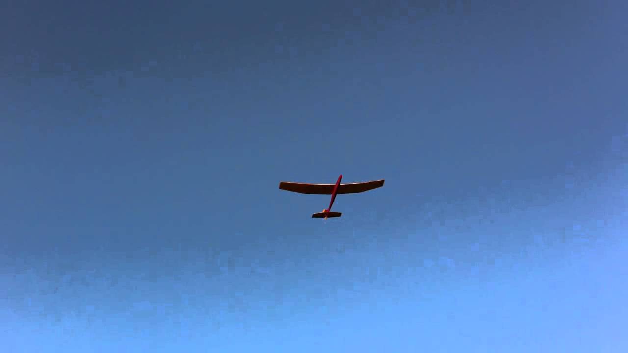 Sig Riser 2m hand launch - YouTube