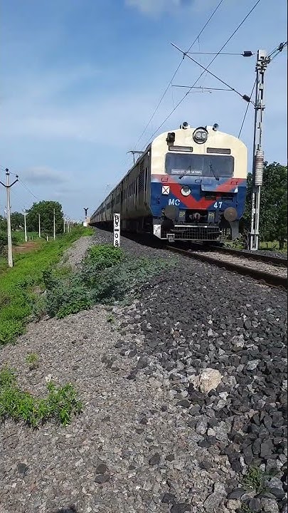 MEMU Express Train from Karimnagar to Sirpur Kaghaznagar #shorts - YouTube