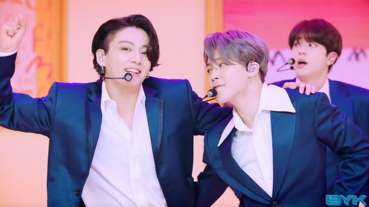 방탄소년단(BTS) - DYNAMITE [교차편집(STAGEMIX)] [콘서트음향(CONCERT SOUND)] - YouTube