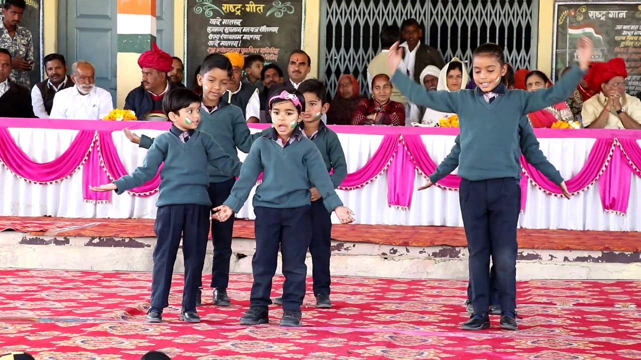 Little kids school dance ll chote bachhe - YouTube