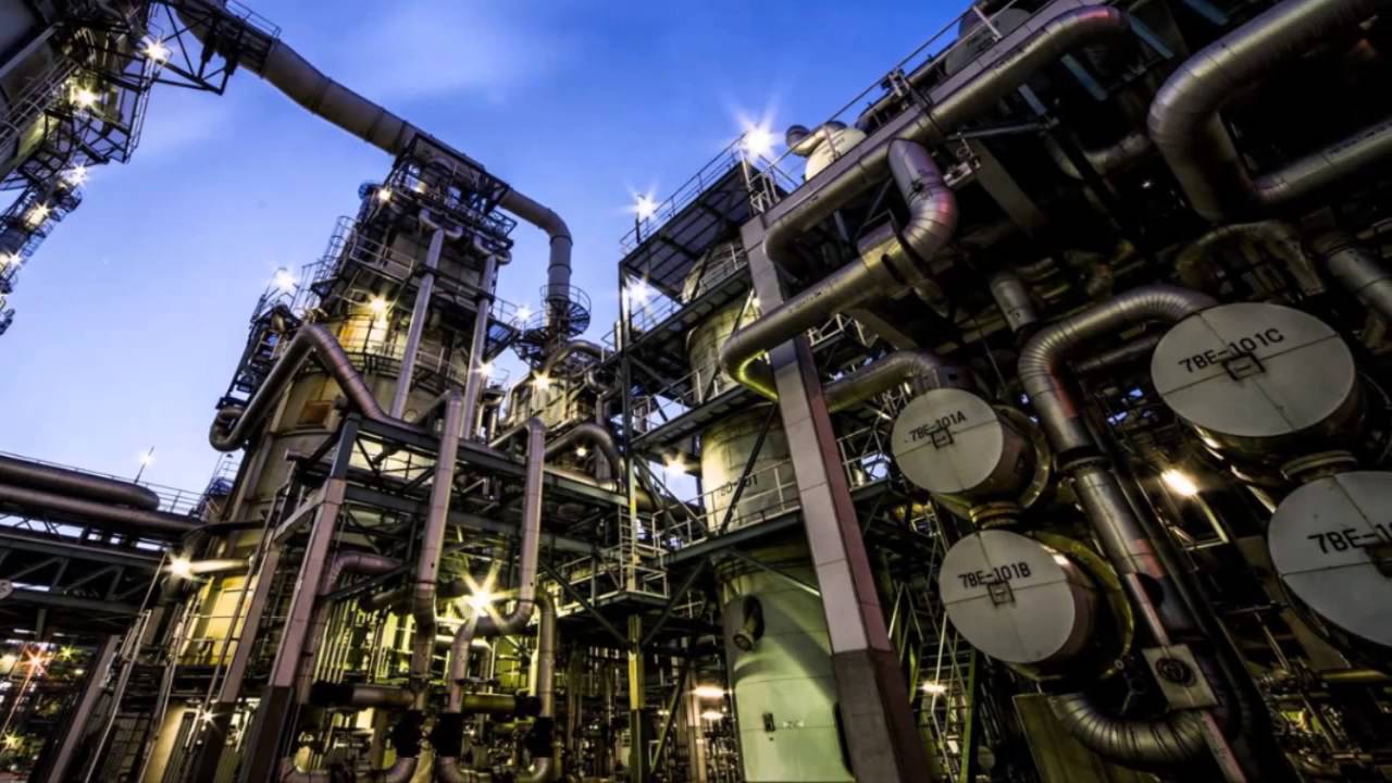 Night view of factory zone of Muroran - YouTube