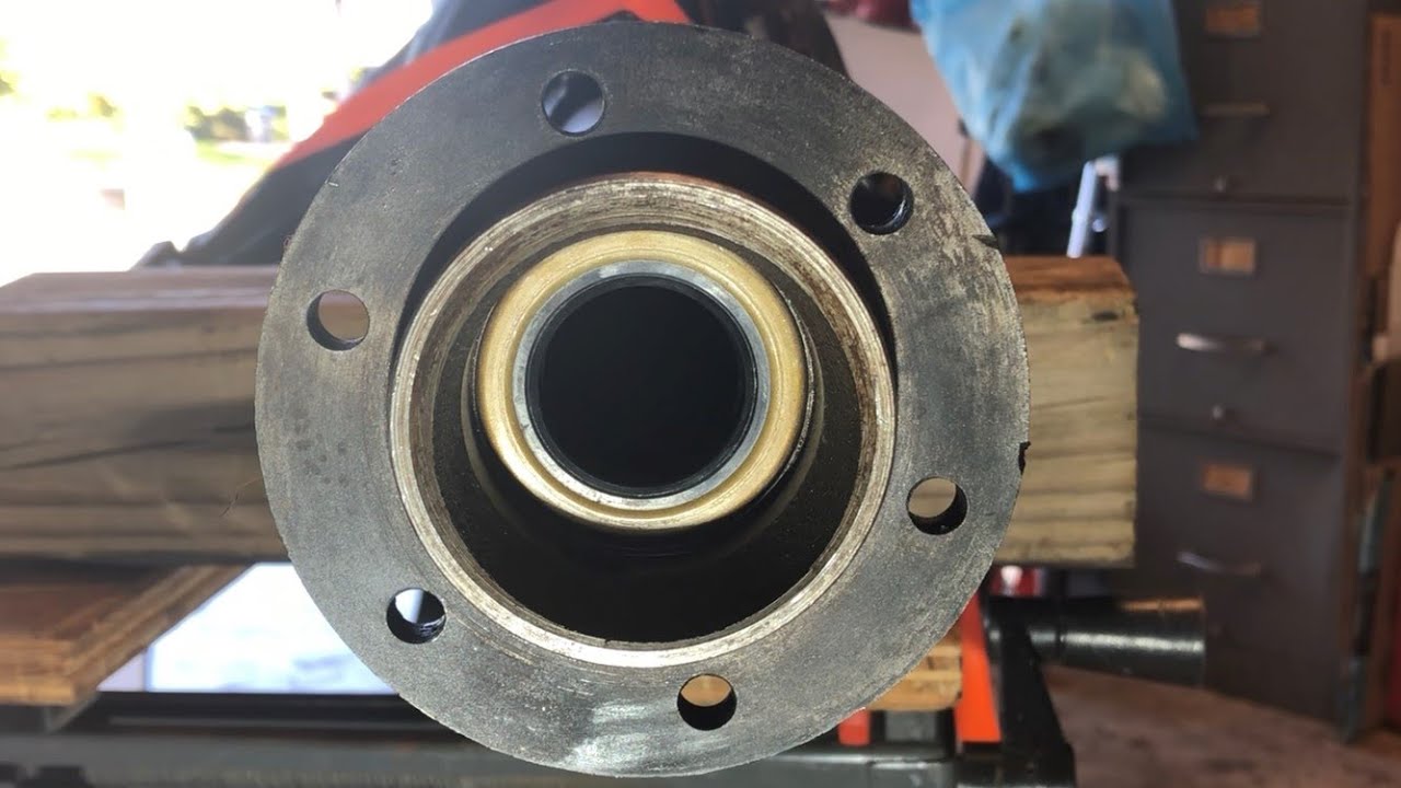 1958 Triumph Tr3 Rear axle update Part 7 - YouTube