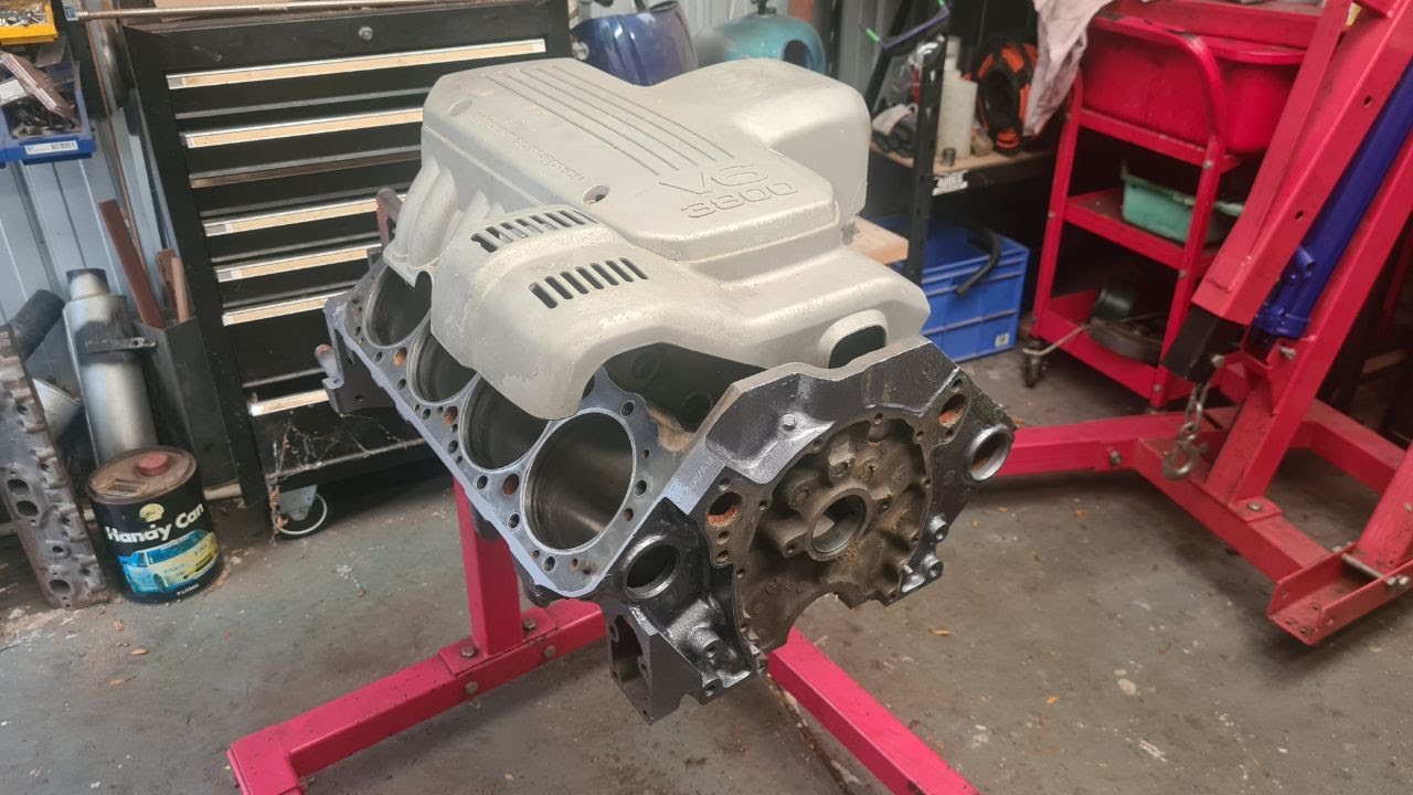 350 Chevy SB Rebuild Pt4 Block Prep. - YouTube