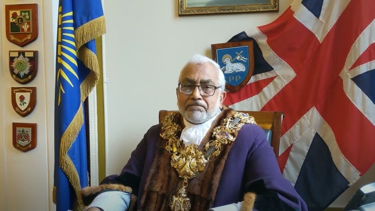 Mayor of Preston COVID-19 Thank You Parade - YouTube