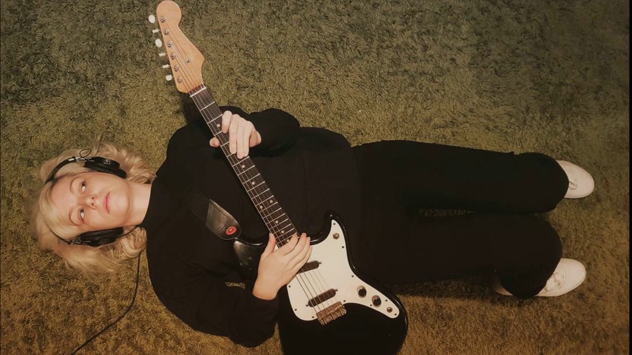 Alvvays - Saved by a Waif (Sub español) - YouTube