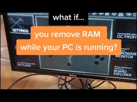 Removing RAM from a running pc #short - YouTube