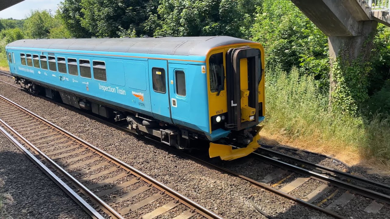 Class 153 Sprinter | 153376 (VIU 2) Network Rail / Colas Rail Freight ...