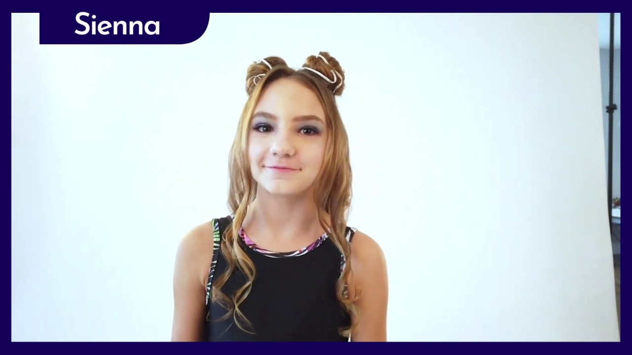 #ModelMoments: Meet Sienna - YouTube