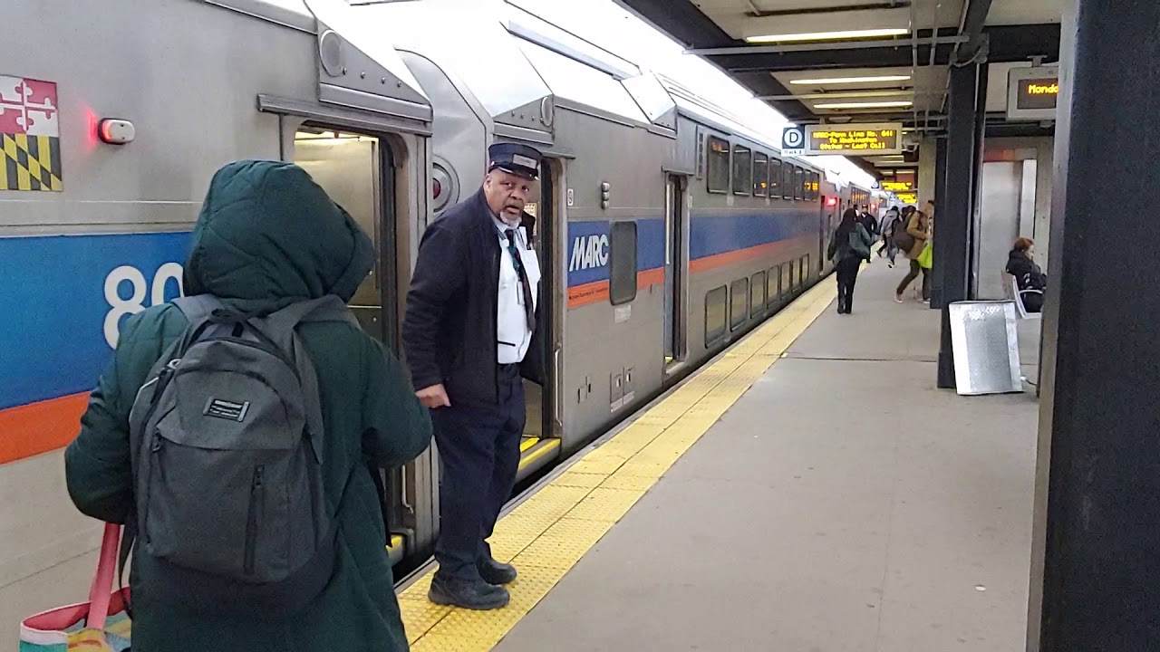 [Train spotting] MARC rail to Washington DC arriving and departing from ...