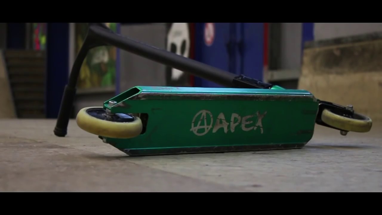 I RIDE A KIDSTOY BUT I DONT CARE LEON POHL - YouTube