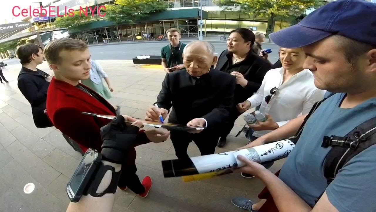 Legendary Fight and Stunts Choreographer Yuen Woo-Ping Signing ...