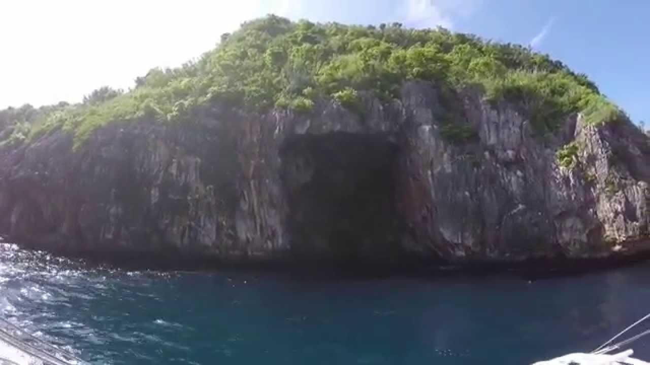 Scuba Diving Gato Island (Malapascua Island, Philippines) - YouTube