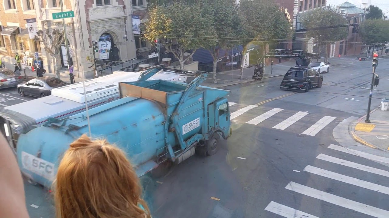 Shang-Chi filming bus vs. car crash at ghirardelli square - YouTube