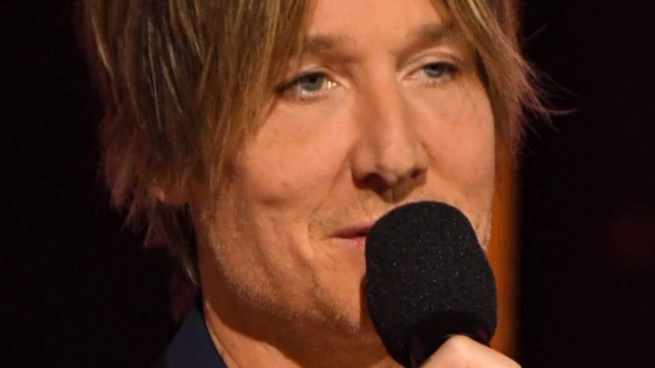 What Really Happened To Keith Urban's Face? - YouTube