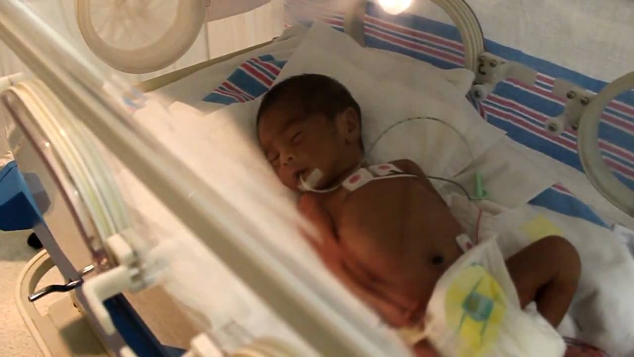 baby dustin poo poo caught on camera! - YouTube