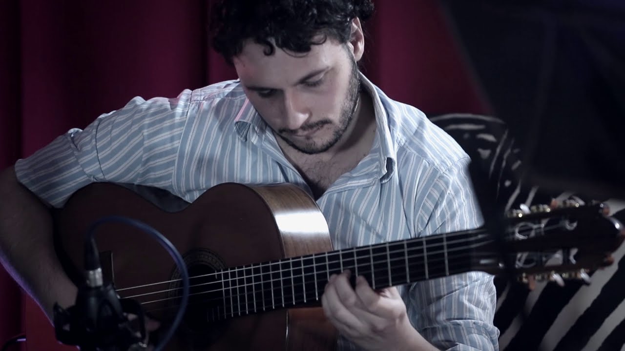 Facundo Rodriguez - A Santo Tomé (Chamame) - YouTube