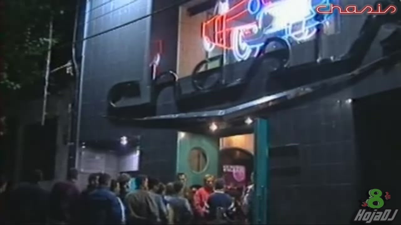 Discoteca Chasis 1993 (Ronda Barceló Mataró) - Ricardo F - YouTube
