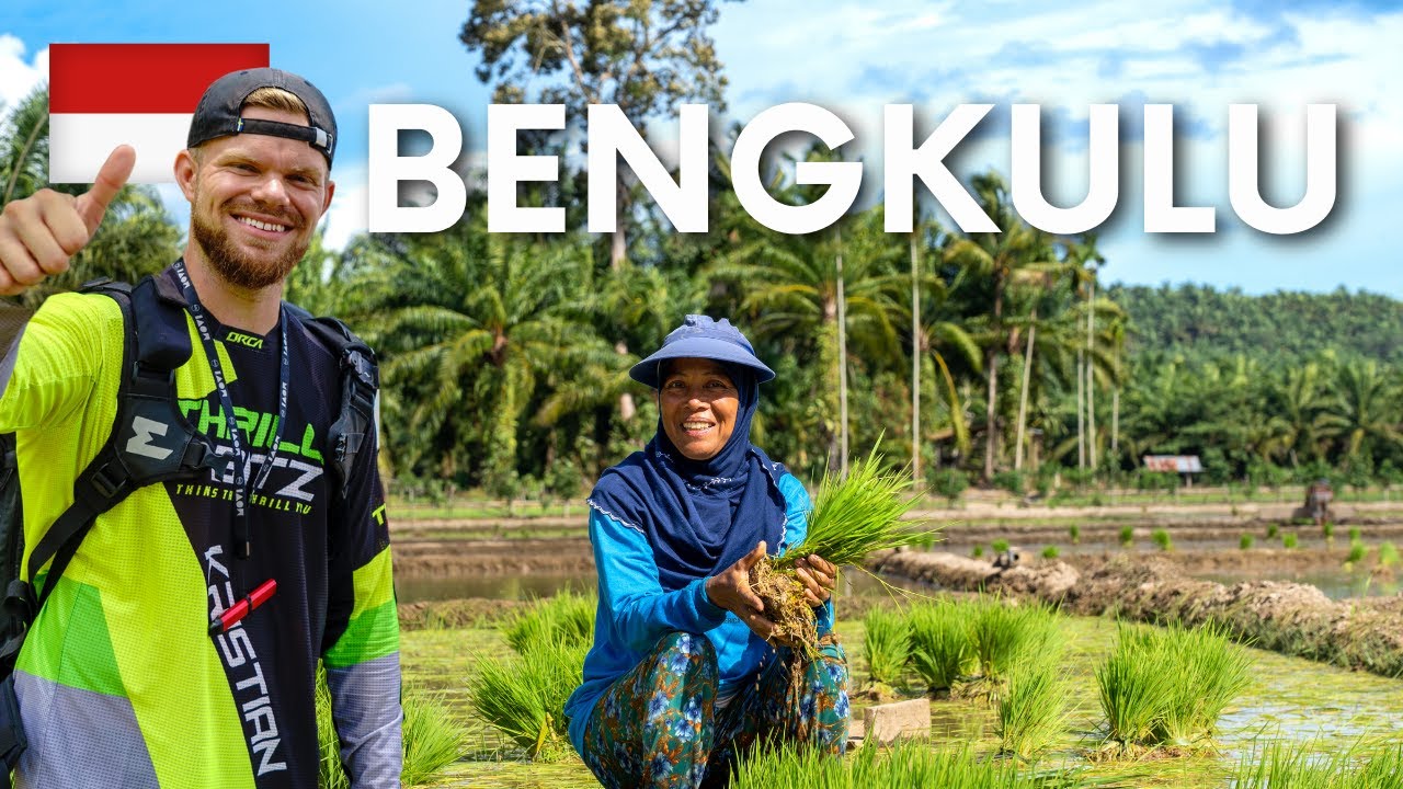 The Indonesian Village Life in Desa Suka Baru, Bengkulu, Sumatra - YouTube