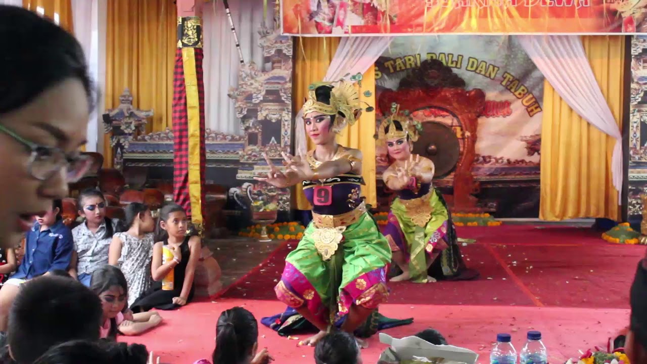 Tari Merak Angelo - YouTube