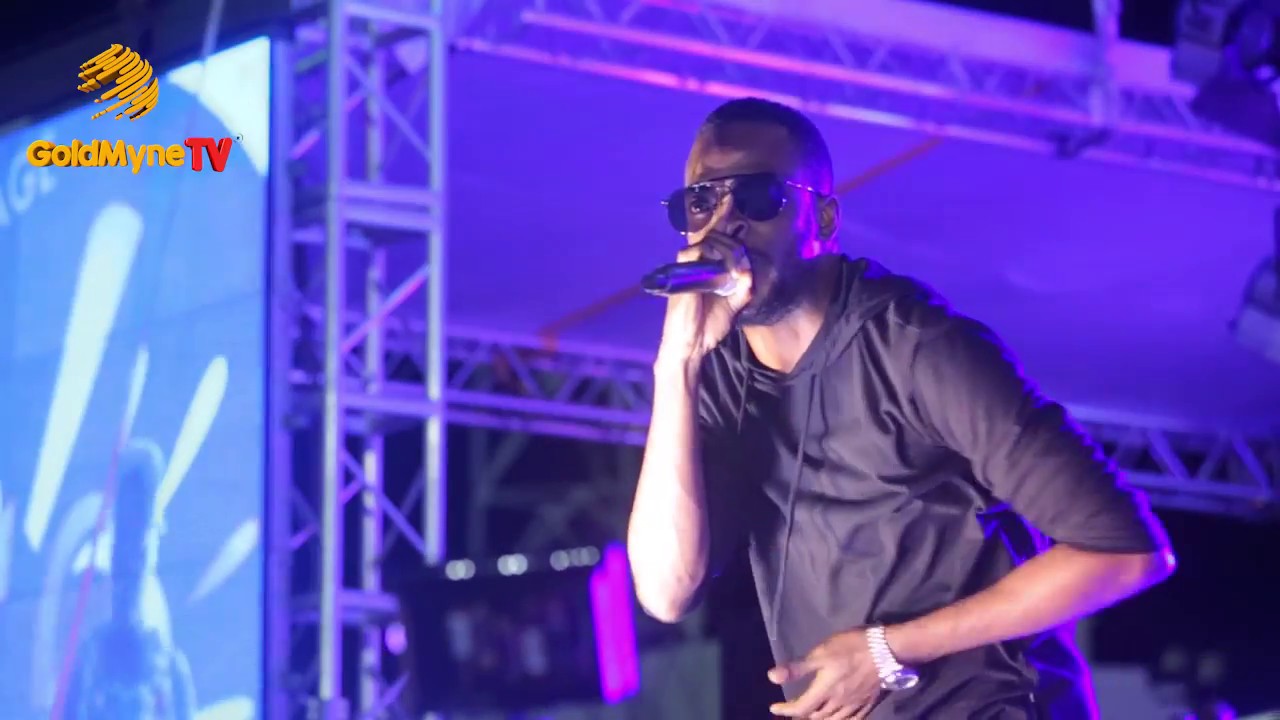 9ICE SENDS AUDIENCE SCREAMING DURING PERFORMANCE AT #LAGOSAT50 CONCERT ...