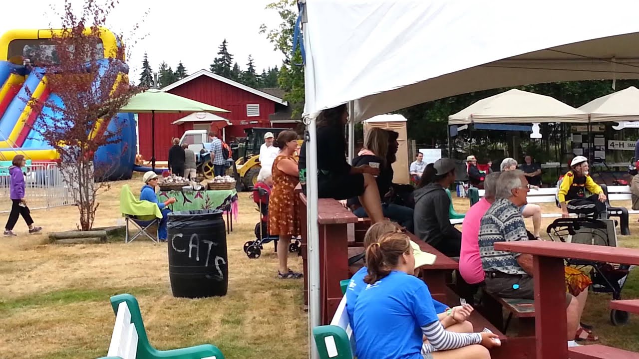 Coombs country fair - YouTube