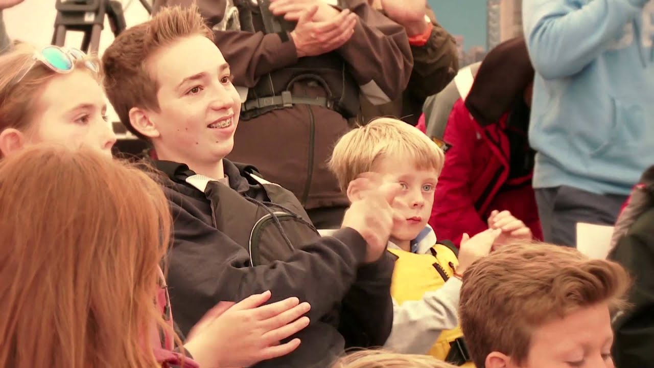 The Wave, Muscat’s Sarah Ayton on inspiring the next generation - YouTube