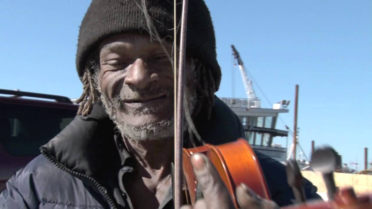 The Violin Man.mov - YouTube
