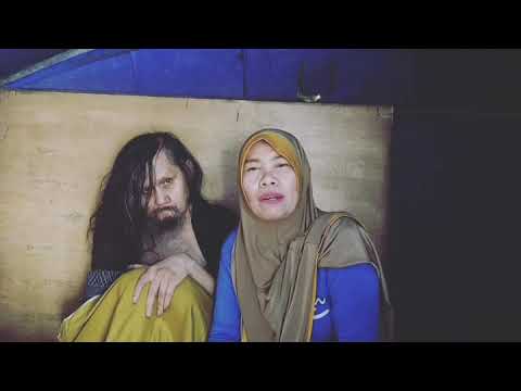 Sarung yang dikenakan syekh Fanani selama 20 tahun untuk disimpan baik ...