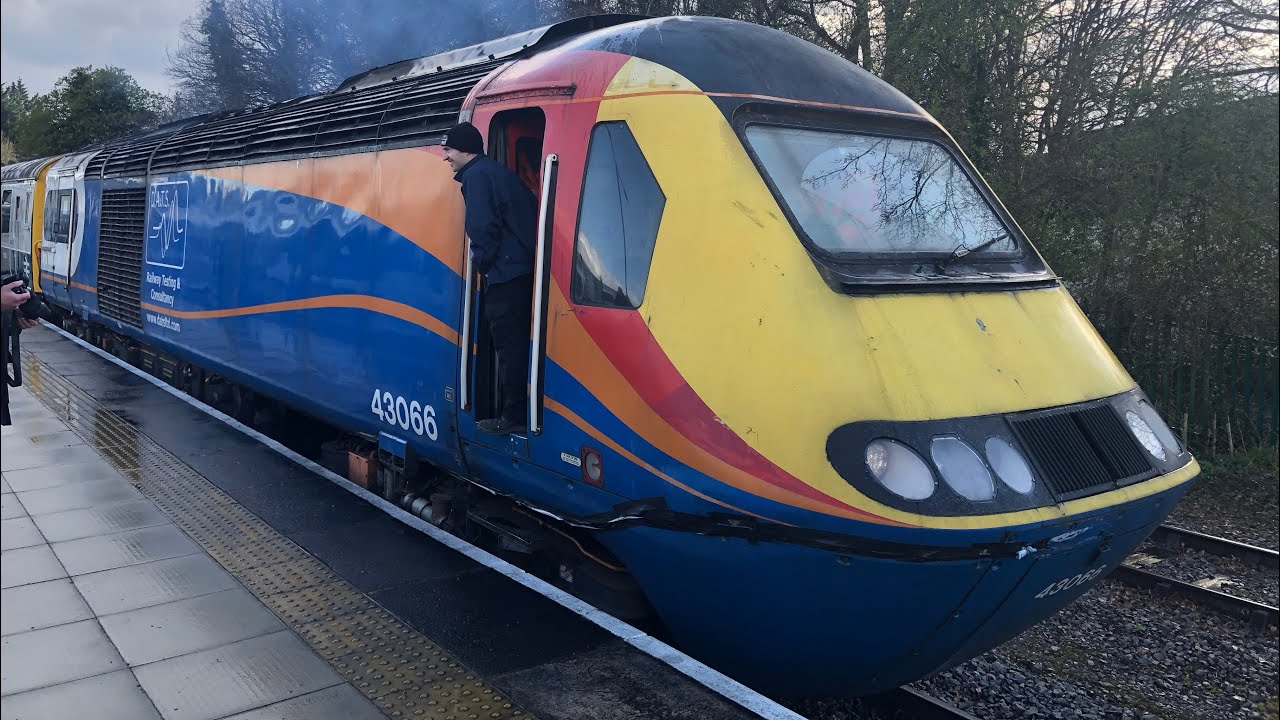 Class 43 43066 (ex EMT Power Cars Diesel - Electric) @ Chinnor and ...
