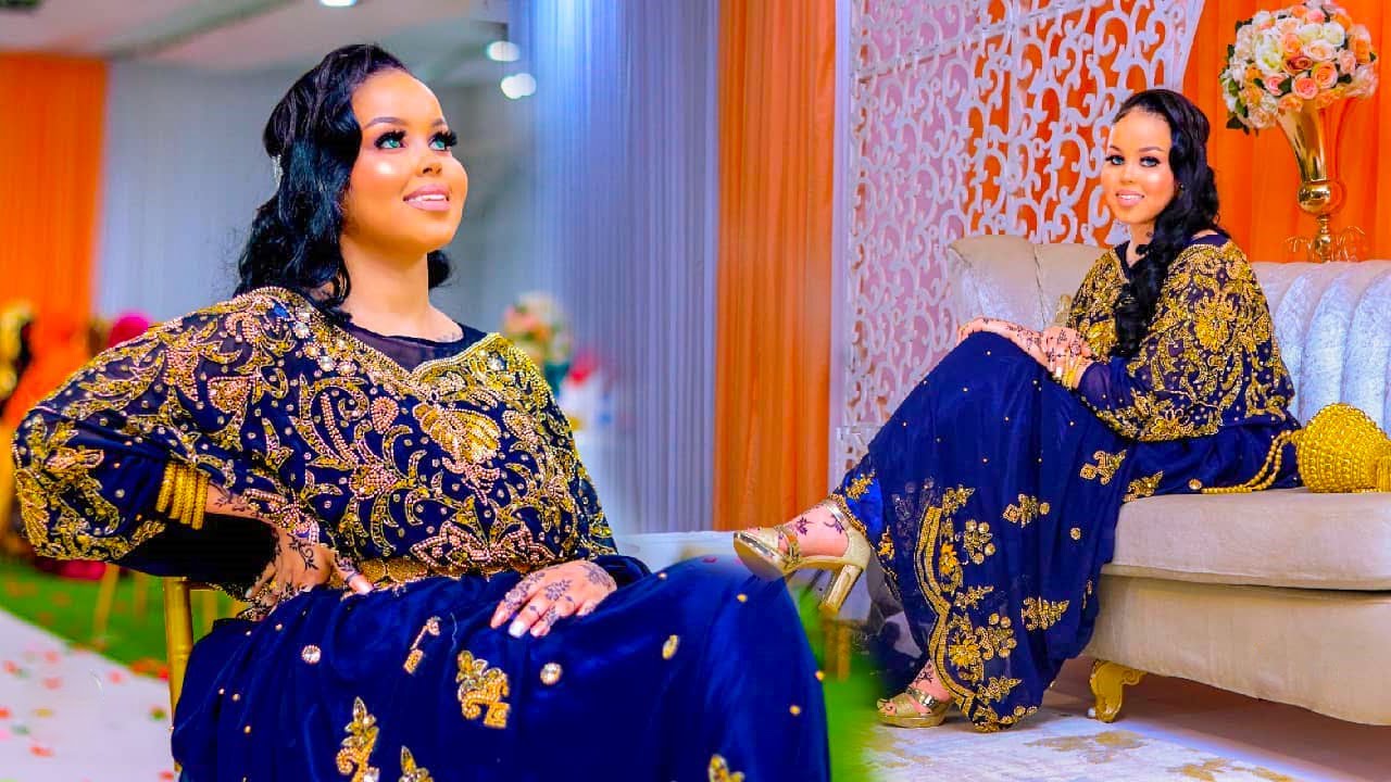 Aroos Cajiib ah iyo Caruusad Shidan oo Hargeisa ka dhacay - YouTube