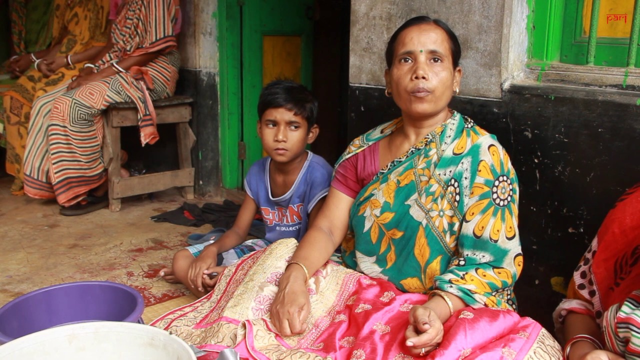 Stone studded sarees – creating art in Amta | Howrah district, West ...