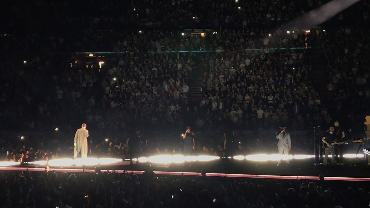 Sam Smith - Pray (Live from Milan) - YouTube