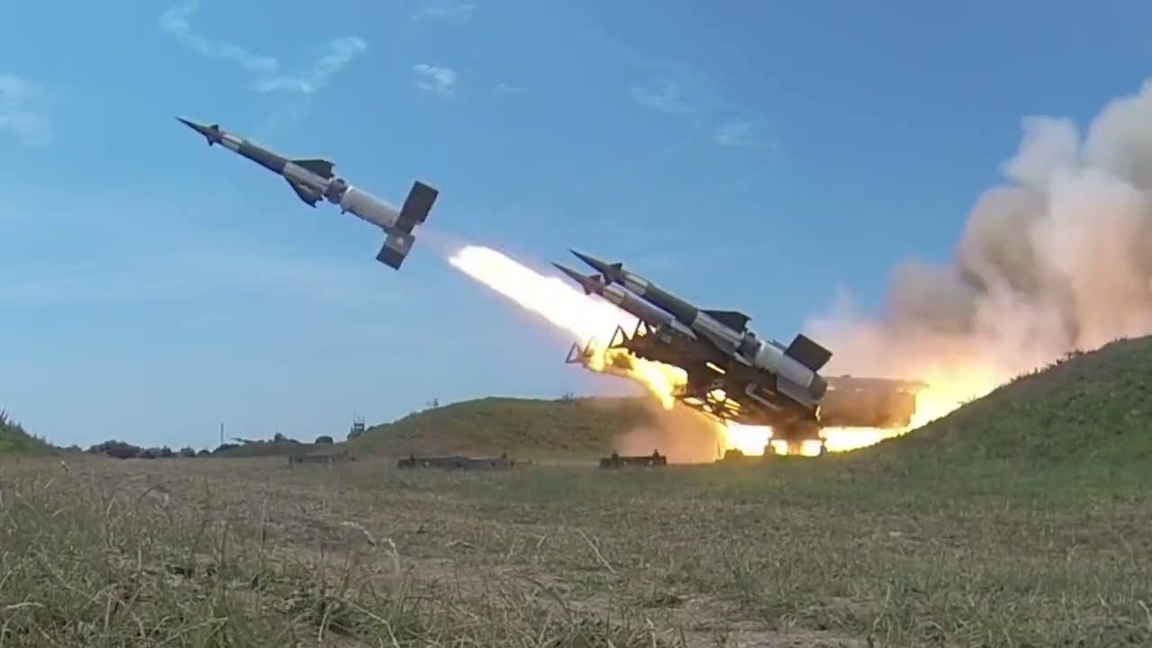 Rare close-up access: Air defence rocket launchexercise - YouTube