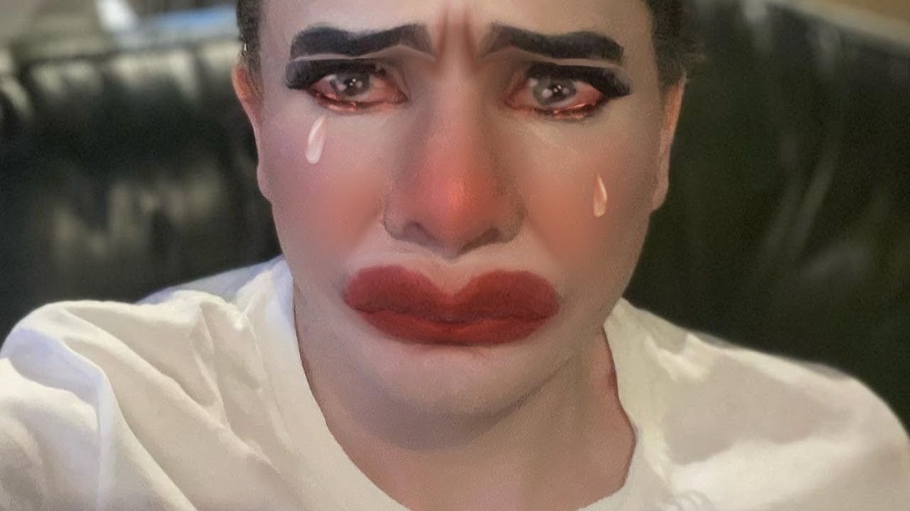 Telling Elphaba to be un-alived is not cool! || Maria comes to ...