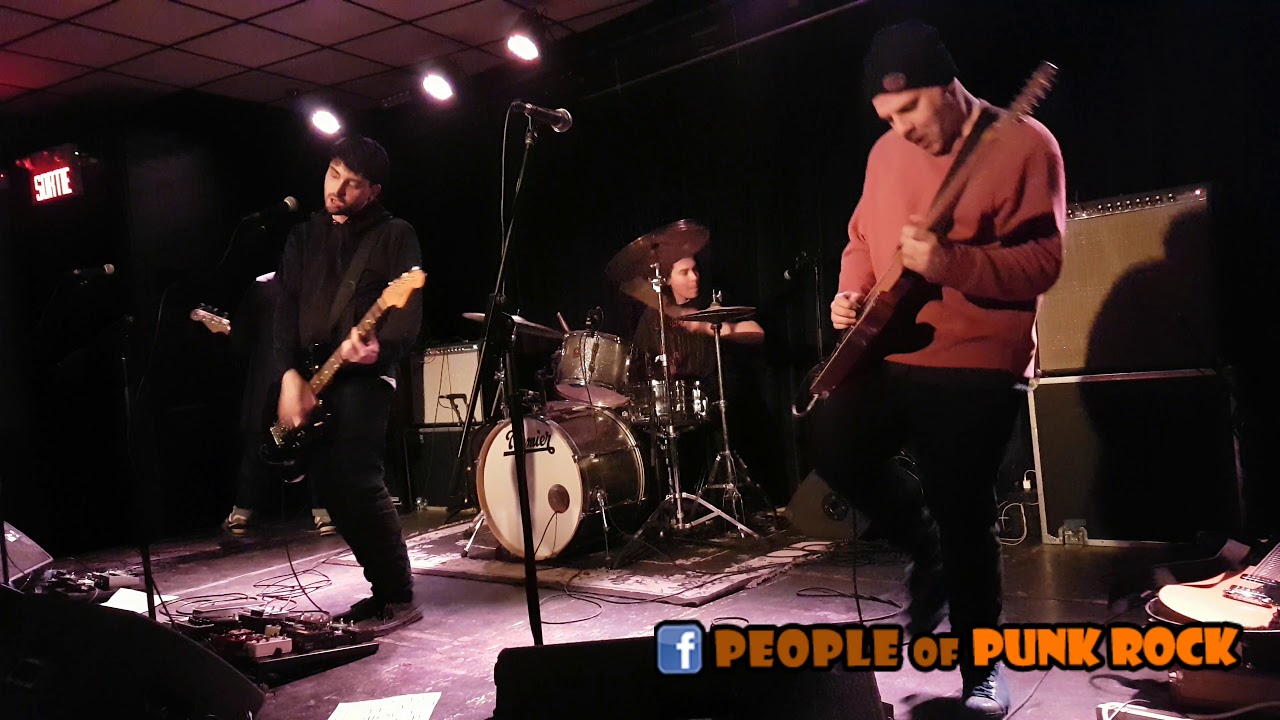 HEAVY HEARTS - Basement Jesus / Lip Reader [4K] @ L'Anti, Québec City ...