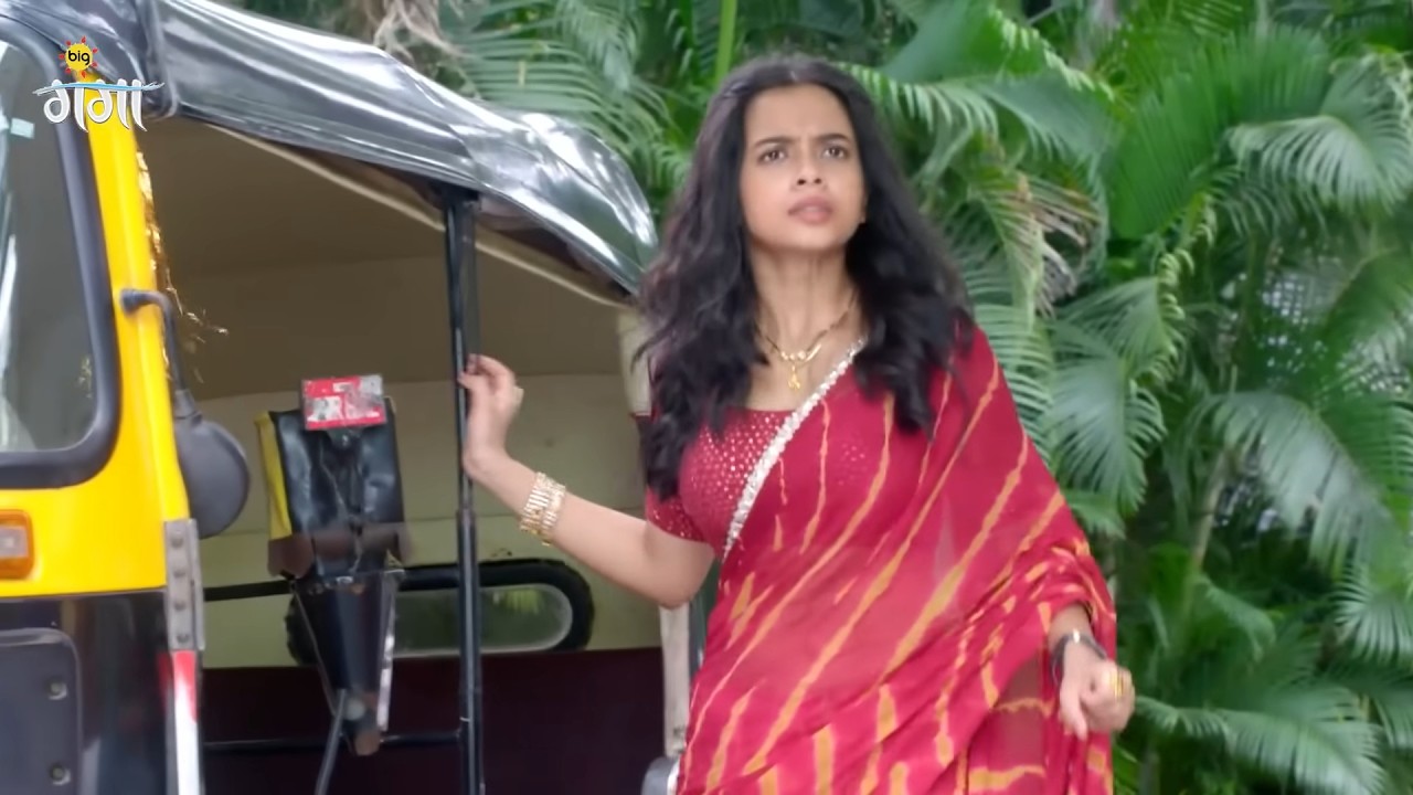 Rani Gets Attacked - Apna Time Bhi Aayega - Ep 104 - Family Drama ...