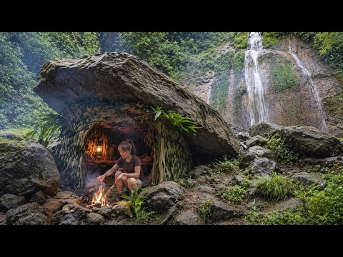 Shelter Under a Rock by the Waterfall – Relaxing Solo Camping in the Wild
