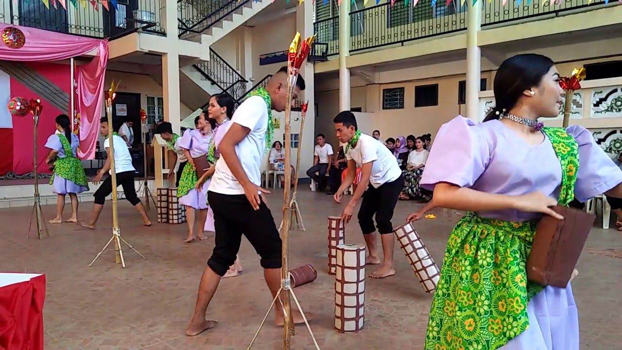 BUWAN NG WIKA 2018 - "Panulo sa Baybayon" - YouTube