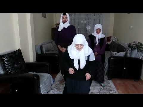 Selçuk Büyük | Annem İle Ananemin Kılığına Girdik