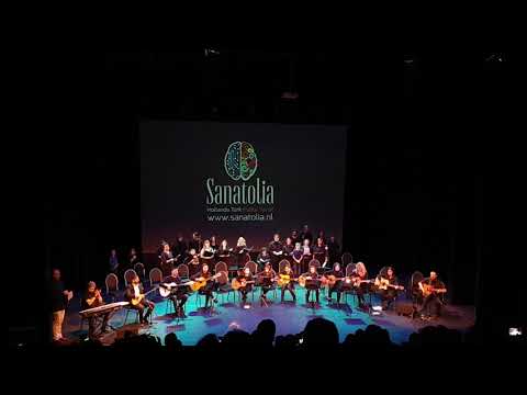 Orda bir köy var uzakta - Sanatolia Korosu ve Gitar Ekibi