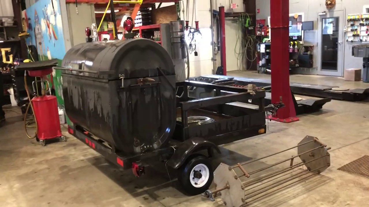 PIG ROASTER - Compact trailer setup - Made from Oil Drum - YouTube