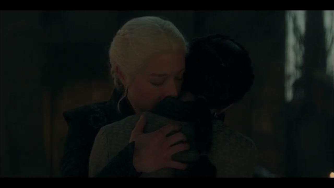 Rhaenyra and Mysaria Kiss | House of the Dragon Season 2 - YouTube