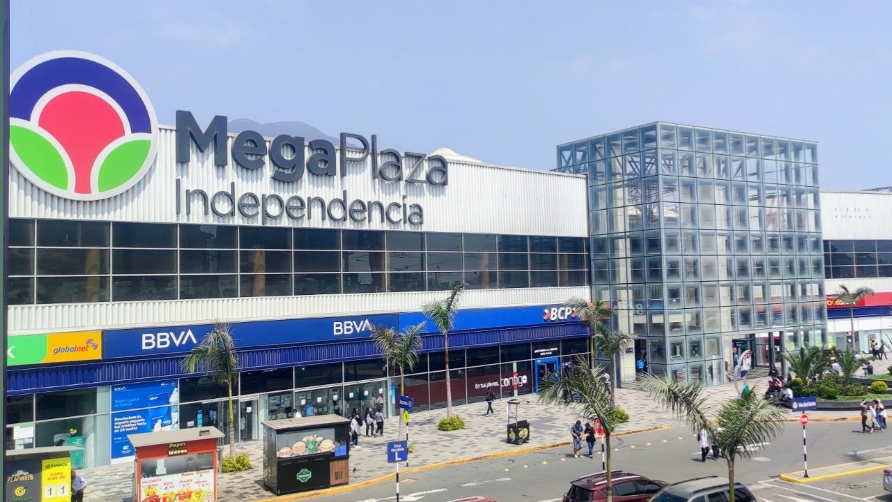 ASÍ LUCE CENTRO COMERCIAL MEGAPLAZA:DÍA 06 DE NOVIEMBRE DE 2022 - YouTube