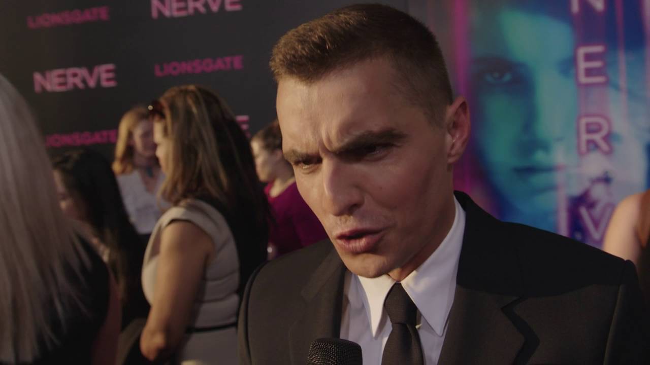 Nerve: Dave Franco "Ian" Movie Premiere Interview | ScreenSlam - YouTube