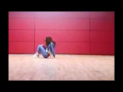 MOMO DANCE PRACTICE (MIRRORED) - YouTube