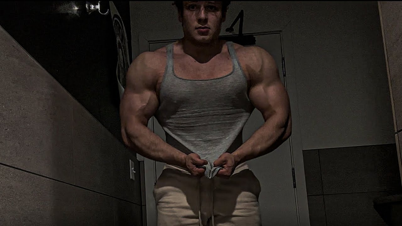 Diced to the Socks Eps.5 (Massive Shoulders) - YouTube