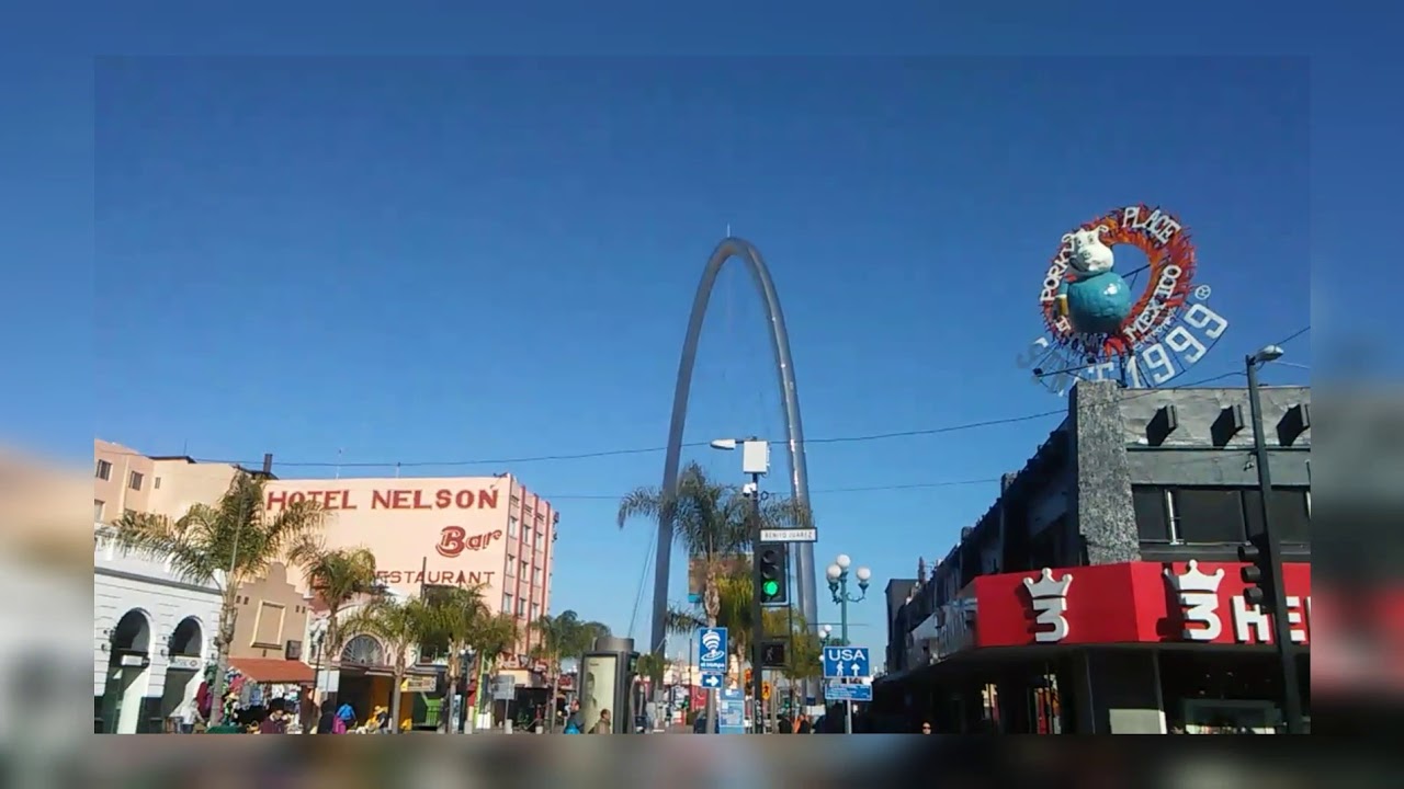TIJUANA Arco Reloj Monumental Tijuana, Baja California (Micke Angelo ...