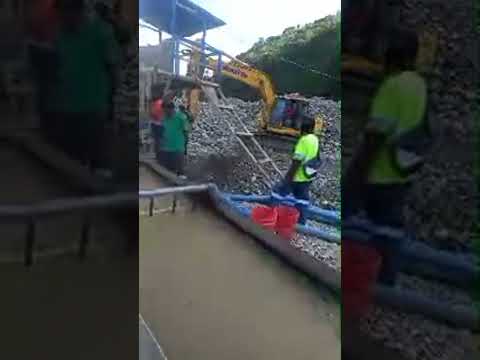 Small Scale Mining in Papua New Guinea - YouTube