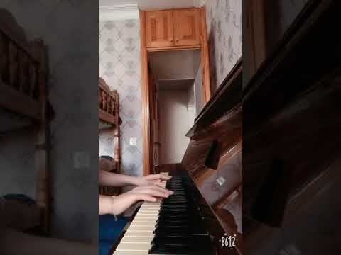 Чаки чаки(Ölərəm onsuz(piano version(şexsi video)🎶😘🌹İstek Video)
